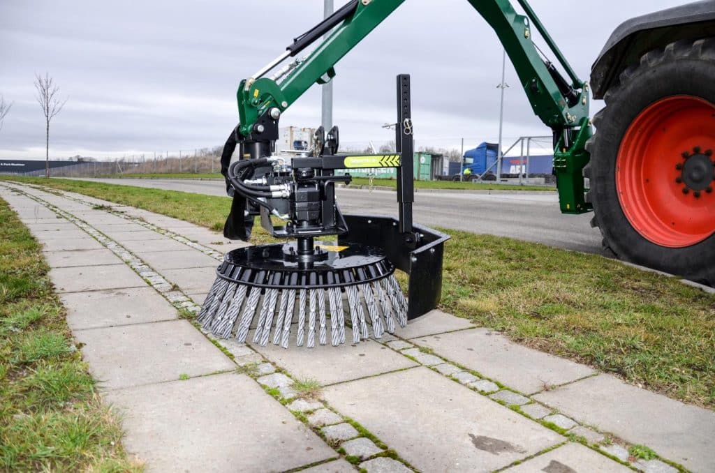 Greentec BR90 Weed Cleaning Brush - DTE Equipment