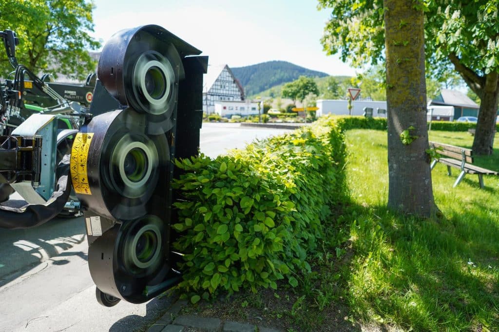 Greentec Hedge Cutter RC 102 - DTE Equipment